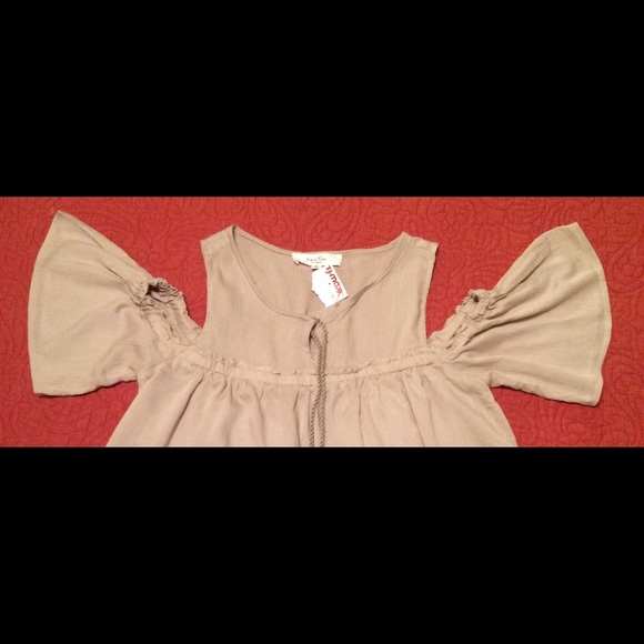 Love Tree | Tops | Nwt Lovetree Top | Poshmark